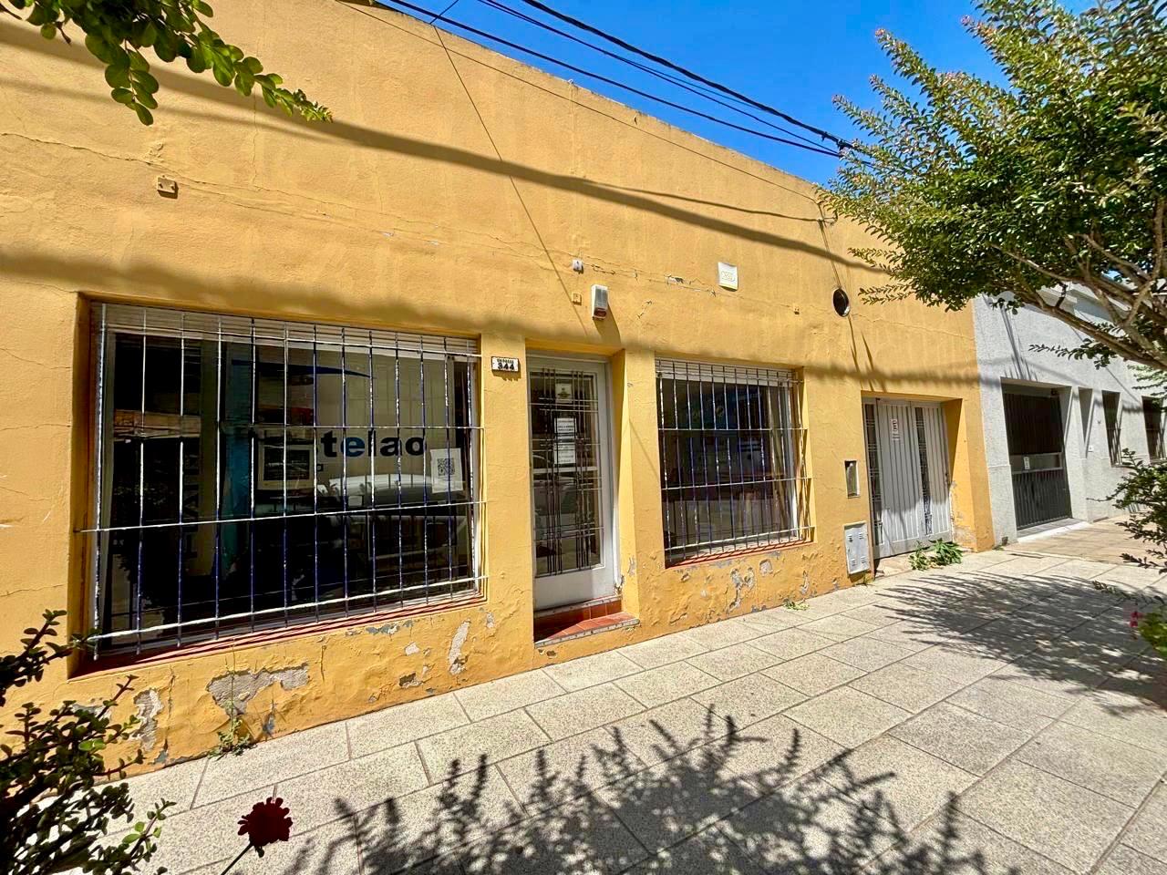 Venta Local Comercial Céntrico en Suipacha 344, Lobos – 100 m² cubiertos - Nicolás Spinosa ...